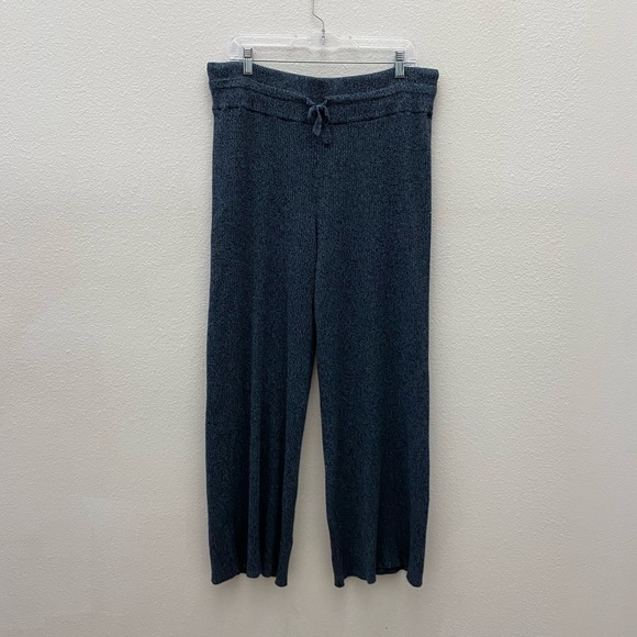 Athleta | Pants & Jumpsuits | Athleta Blue Black Knit Wide Leg Activewear Pants | Poshmark